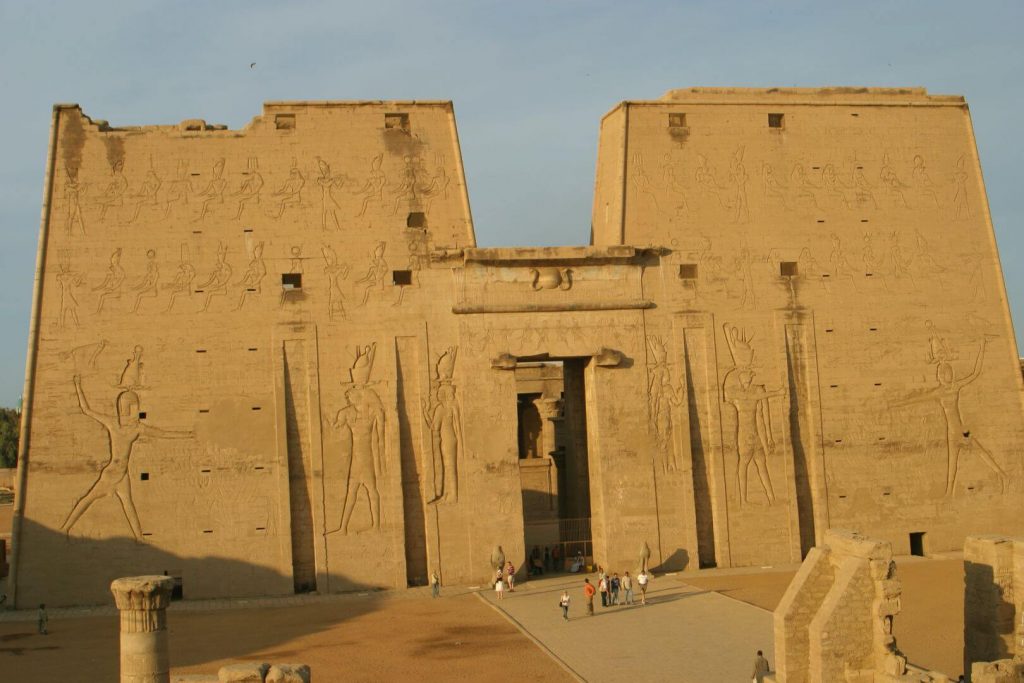 Das Niltal in Oberägypten - Helios Reisen